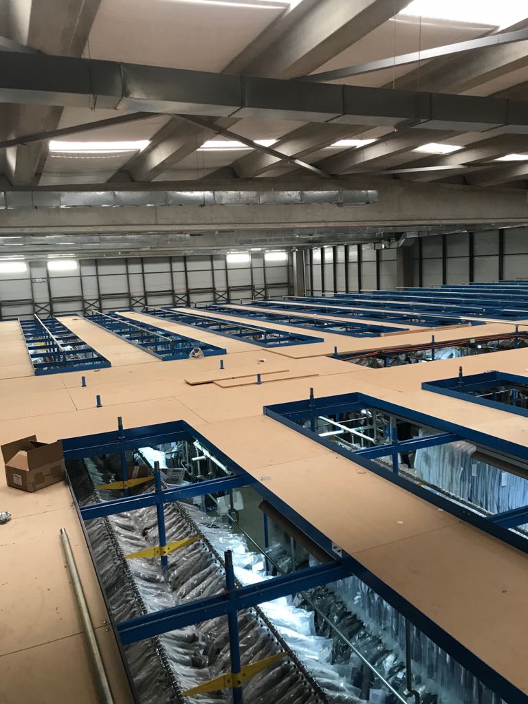 Railex System 200 and 211 Trolley Line Pick Module Garment Storage and ...