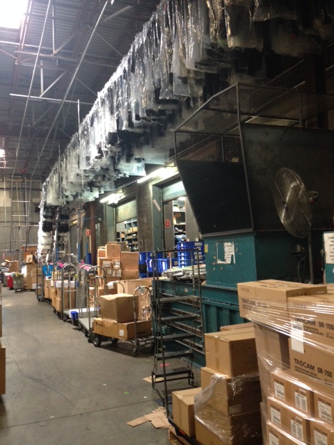 Railex System 773 Garment Storage Conveyors in Distribution Center ...