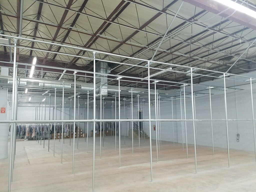 Railex System 200 Slick Rail for E-commerce Fulfillment Expansion ...