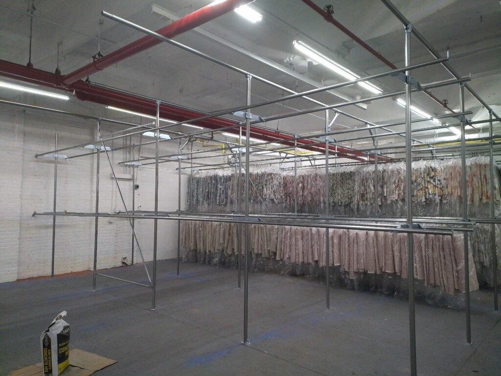 Railex System 200 Slick Rail Installation with End Frames and Brace ...