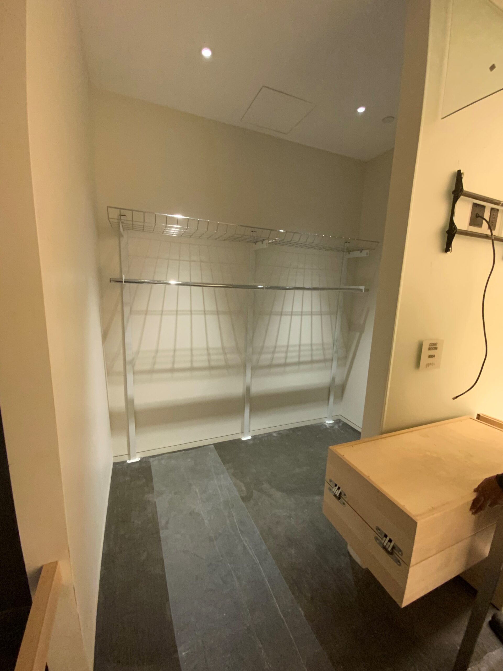 System 1220 Coat Check Rack & Hat Shelf - Railex Conveyor Corp.